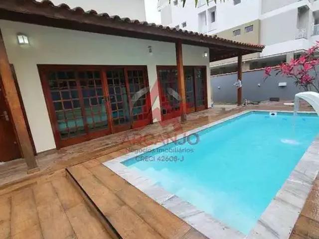 Casa / Sobrado para Venda em Ubatuba/SP Acaraú 5 Quartos
