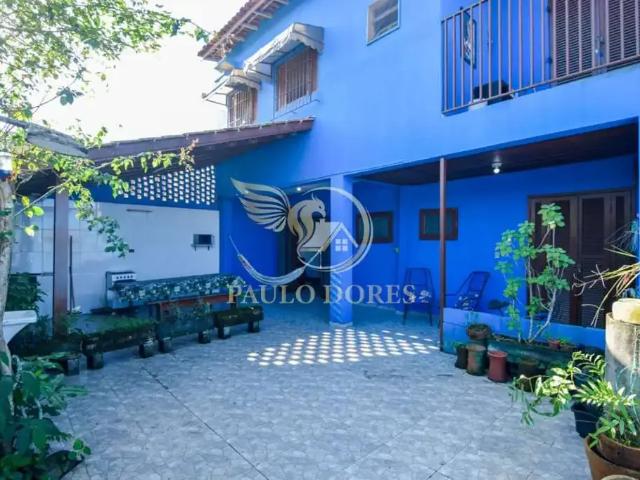 Casa / Sobrado para Venda em Ubatuba/SP Acaraú 7 Quartos