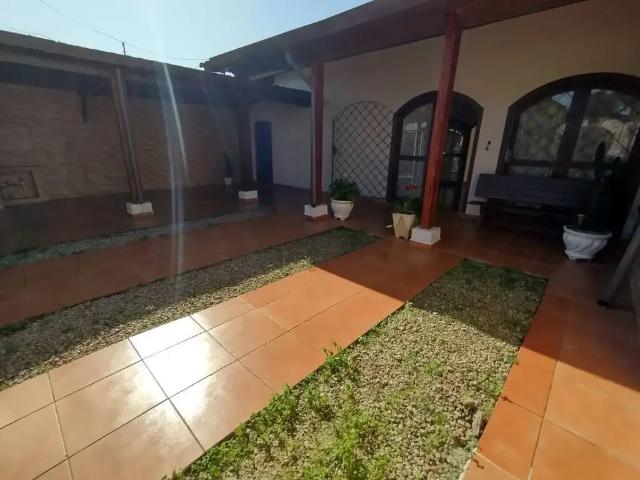 Casa / Sobrado para Venda em Ubatuba/SP Barra da Lagoa 4 Quartos