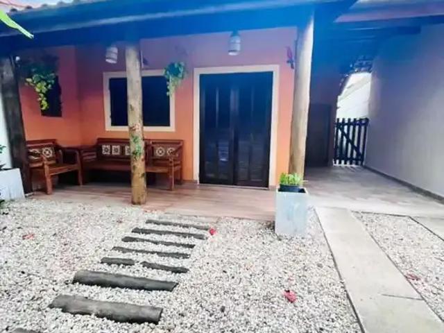 Casa / Sobrado para Venda em Ubatuba/SP Barra da Lagoa 4 Quartos