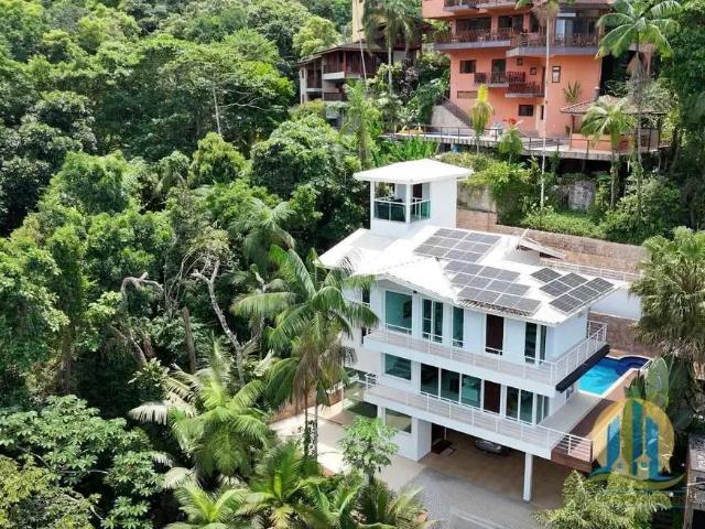 Casa / Sobrado para Venda em Ubatuba/SP Domingas Dias 5 Quartos