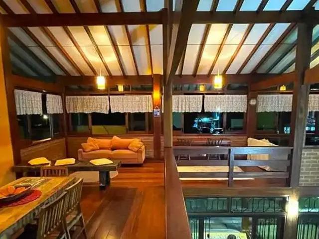 Casa / Sobrado para Venda em Ubatuba/SP Enseada 4 Quartos
