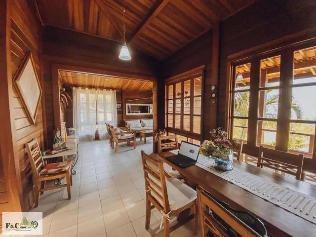 Casa / Sobrado para Venda em Ubatuba/SP Enseada 6 Quartos