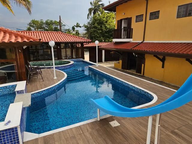 Casa / Sobrado para Venda em Ubatuba/SP Enseada 8 Quartos