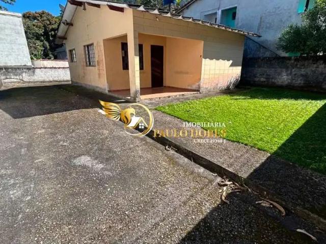 Casa / Sobrado para Venda em Ubatuba/SP Enseada 2 Quartos