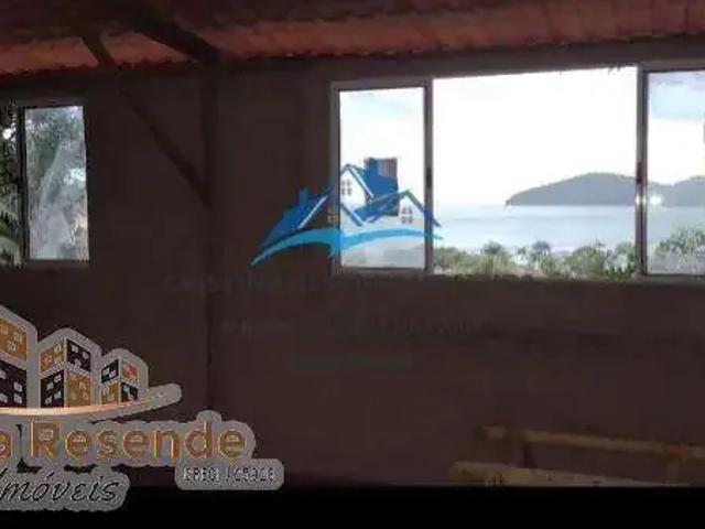 Casa / Sobrado para Venda em Ubatuba/SP Enseada 3 Quartos