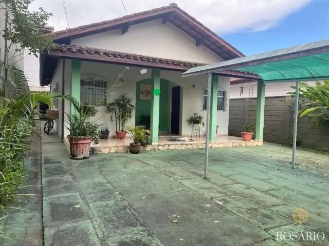 Casa / Sobrado para Venda em Ubatuba/SP Estufa I 2 Quartos