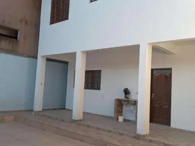 Casa / Sobrado para Venda em Ubatuba/SP Estufa II 3 Quartos