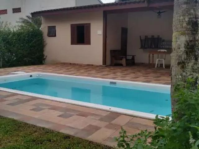 Casa / Sobrado para Venda em Ubatuba/SP Horto 3 Quartos