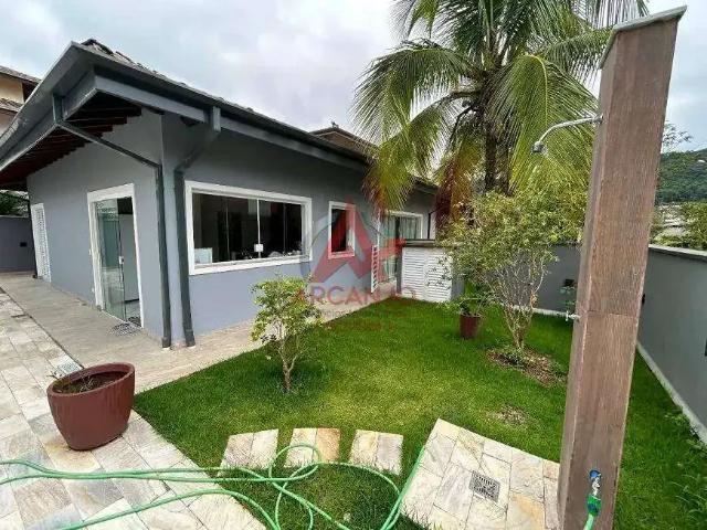Casa / Sobrado para Venda em Ubatuba/SP Horto Florestal 5 Quartos