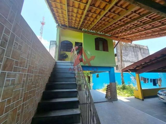 Casa / Sobrado para Venda em Ubatuba/SP Ipiranguinha 5 Quartos