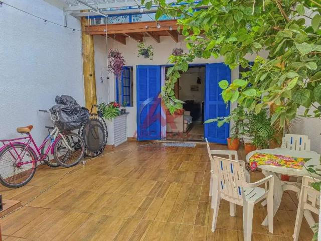 Casa / Sobrado para Venda em Ubatuba/SP Itaguá 2 Quartos