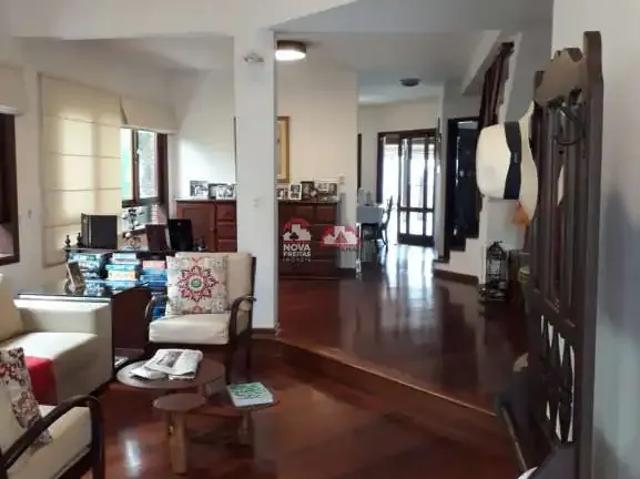 Casa / Sobrado para Venda em Ubatuba/SP Itaguá 3 Quartos