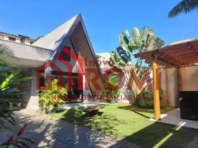 Casa / Sobrado para Venda em Ubatuba/SP Itaguá 3 Quartos