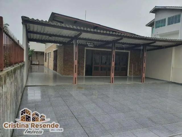 Casa / Sobrado para Venda em Ubatuba/SP Itaguá 3 Quartos