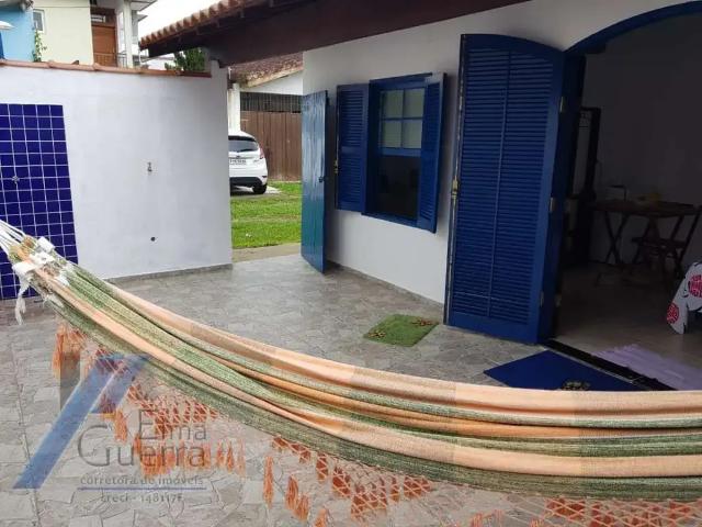 Casa / Sobrado para Venda em Ubatuba/SP Itaguá 3 Quartos