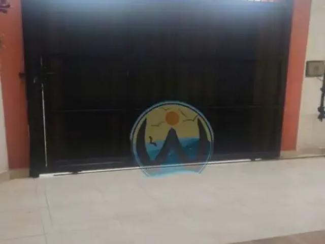 Casa / Sobrado para Venda em Ubatuba/SP Itaguá 3 Quartos