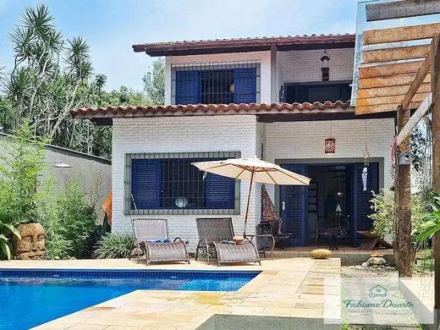 Casa / Sobrado para Venda em Ubatuba/SP Itaguá 3 Quartos