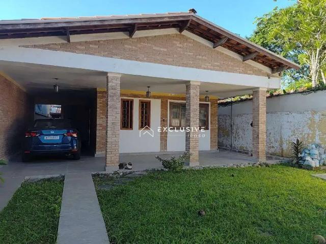 Casa / Sobrado para Venda em Ubatuba/SP Itaguá 4 Quartos