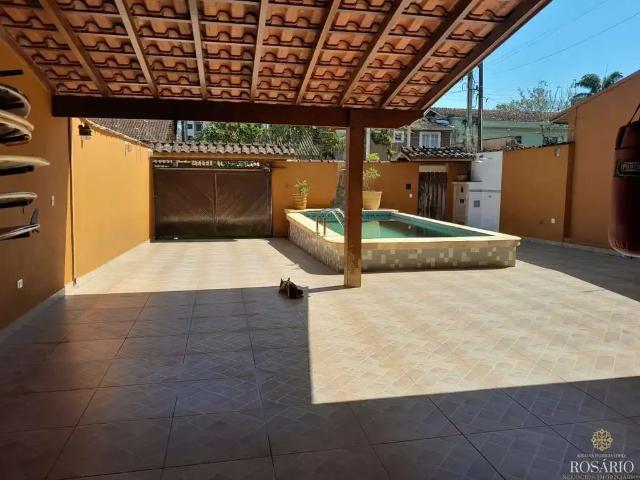 Casa / Sobrado para Venda em Ubatuba/SP Itaguá 4 Quartos