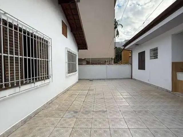 Casa / Sobrado para Venda em Ubatuba/SP Itaguá 4 Quartos