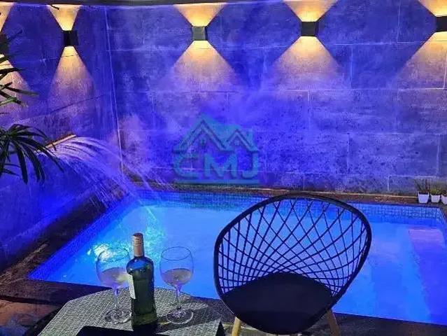 Casa / Sobrado para Venda em Ubatuba/SP Itaguá 4 Quartos