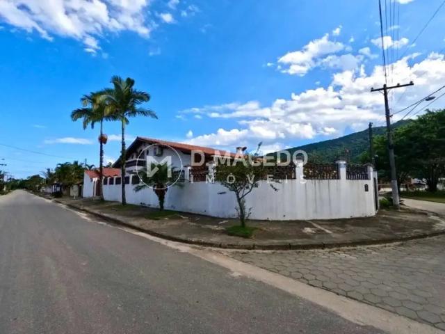 Casa / Sobrado para Venda em Ubatuba/SP Maranduba 3 Quartos