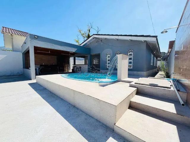 Casa / Sobrado para Venda em Ubatuba/SP Maranduba 3 Quartos