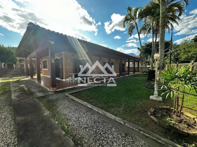 Casa / Sobrado para Venda em Ubatuba/SP Maranduba 4 Quartos