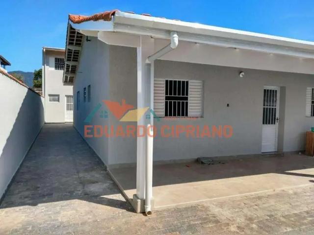 Casa / Sobrado para Venda em Ubatuba/SP Maranduba 4 Quartos
