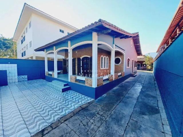 Casa / Sobrado para Venda em Ubatuba/SP Maranduba 5 Quartos