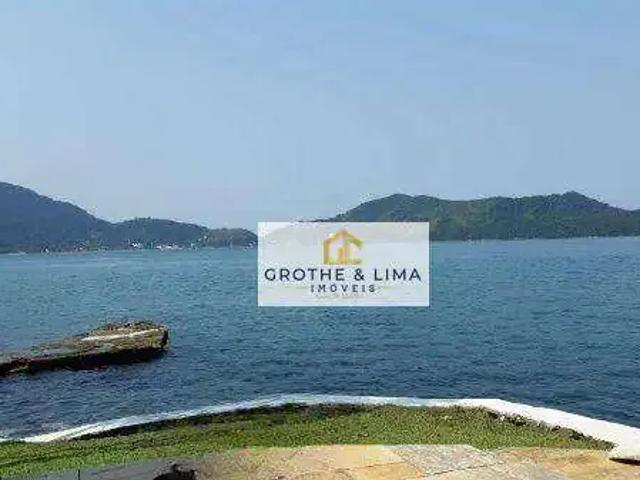 Casa / Sobrado para Venda em Ubatuba/SP Saco da Ribeira 4 Quartos