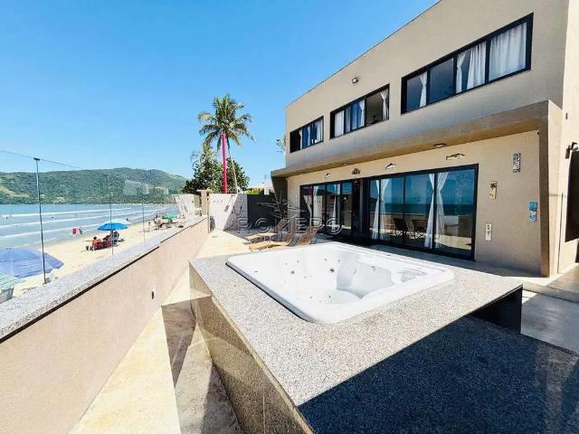 Casa / Sobrado para Venda em Ubatuba/SP Sapé 5 Quartos