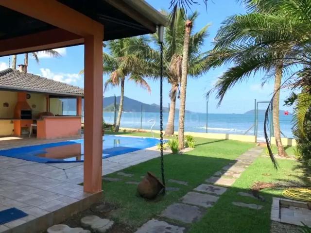 Casa / Sobrado para Venda em Ubatuba/SP Sapé 6 Quartos