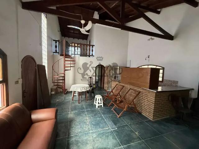 Casa / Sobrado para Venda em Ubatuba/SP Sapé 3 Quartos