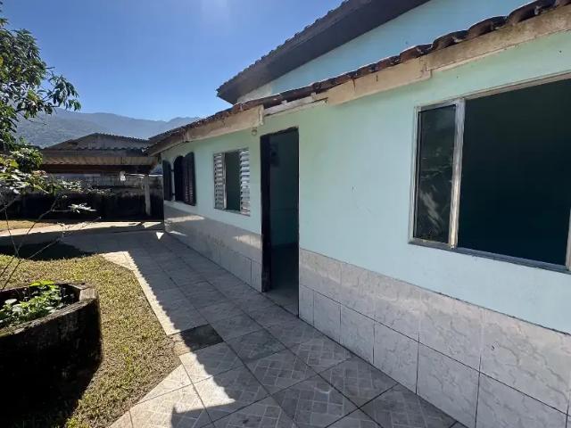 Casa / Sobrado para Venda em Ubatuba/SP Sertão da Quina