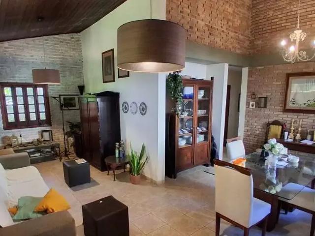 Casa / Sobrado para Venda em Ubatuba/SP Parque Vivamar 3 Quartos
