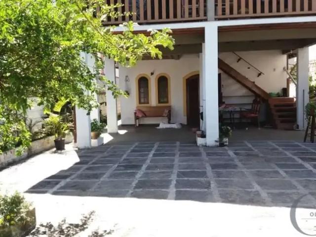 Casa / Sobrado para Venda em Ubatuba/SP Perequê Açu 3 Quartos