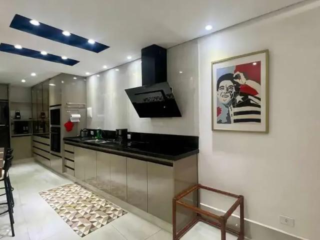 Casa / Sobrado para Venda em Ubatuba/SP Perequê Açu 3 Quartos