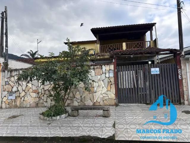 Casa / Sobrado para Venda em Ubatuba/SP Perequê Açu 3 Quartos