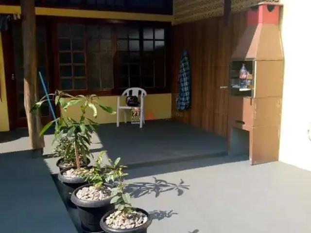 Casa / Sobrado para Venda em Ubatuba/SP Perequê Açu 2 Quartos