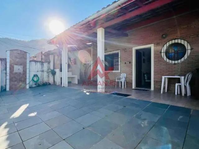 Casa / Sobrado para Venda em Ubatuba/SP Perequê Açu 2 Quartos