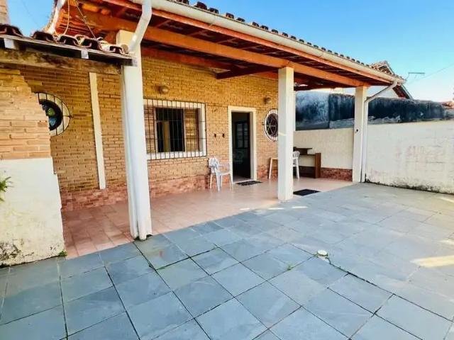 Casa / Sobrado para Venda em Ubatuba/SP Perequê Açu 2 Quartos