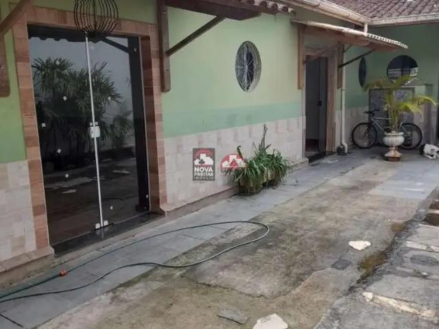 Casa / Sobrado para Venda em Ubatuba/SP Perequê Açu 2 Quartos