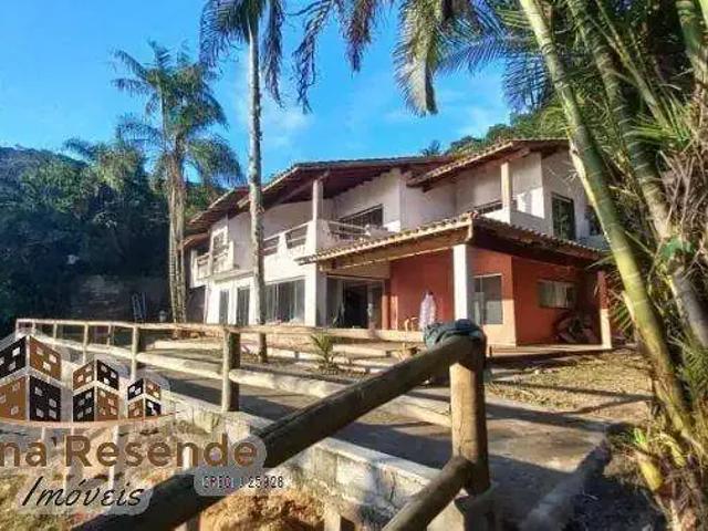 Casa / Sobrado para Venda em Ubatuba/SP Perequê Açu 4 Quartos