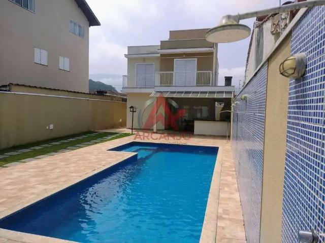 Casa / Sobrado para Venda em Ubatuba/SP Perequê Açu 4 Quartos