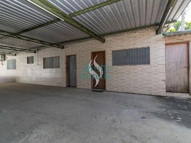 Casa / Sobrado para Venda em Ubatuba/SP Perequê Açu 4 Quartos