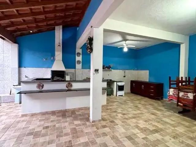 Casa / Sobrado para Venda em Ubatuba/SP Perequê Açu 4 Quartos
