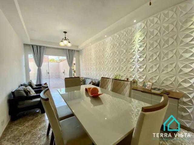 Casa / Sobrado para Venda em Ubatuba/SP Perequê Açu 5 Quartos