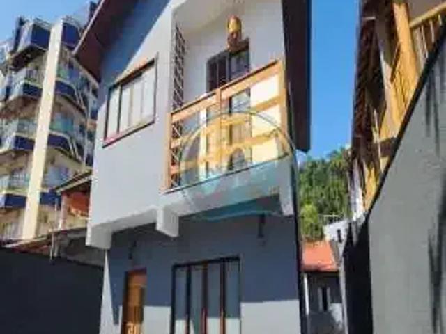 Casa / Sobrado para Venda em Ubatuba/SP Perequê Açu 6 Quartos